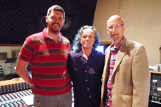 Rock Hall of Famer Donovan Records in Nashville - MusicRow.com