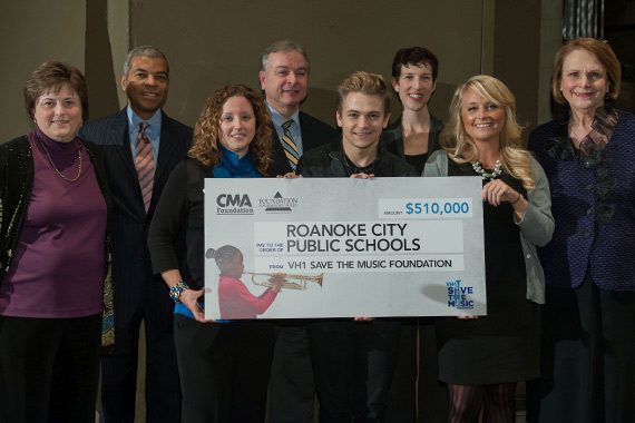2014 CMA Donations Reach $1.72M Record - MusicRow.com