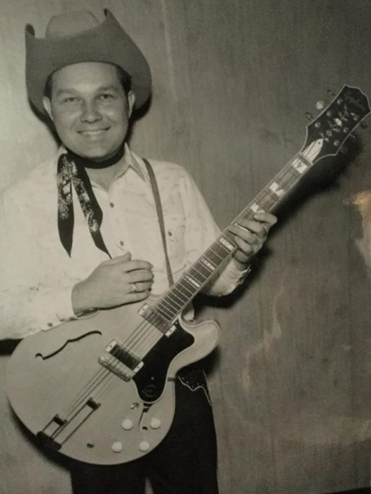 Country Guitar Great Leon Rhodes Passes - MusicRow.com