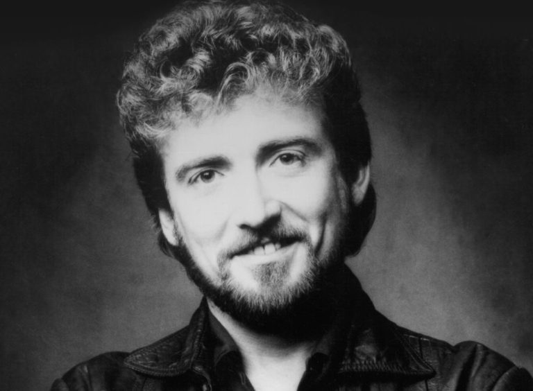 Country Music Hall Of Fame To Honor Keith Whitley With Nashville ...