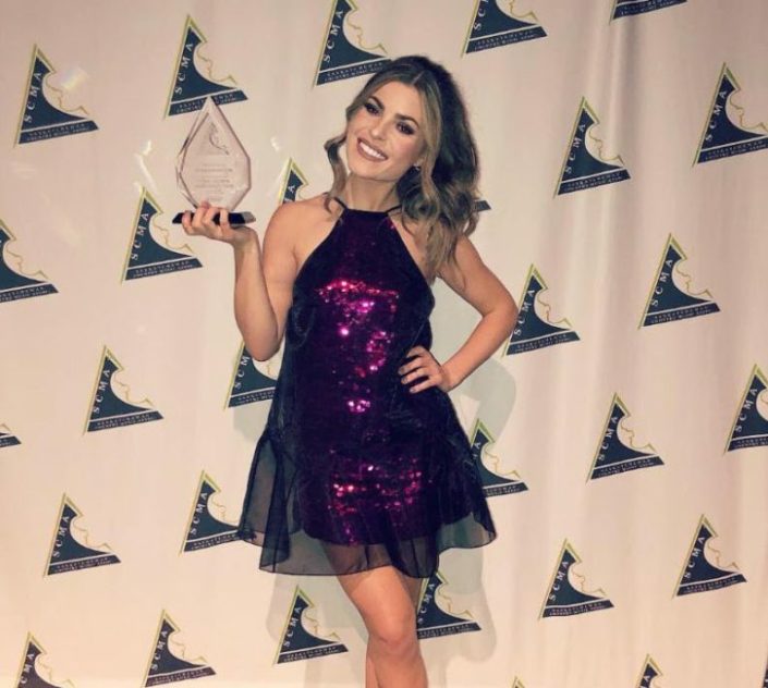 Tenille Arts Earns Two SCMA Honors - MusicRow.com