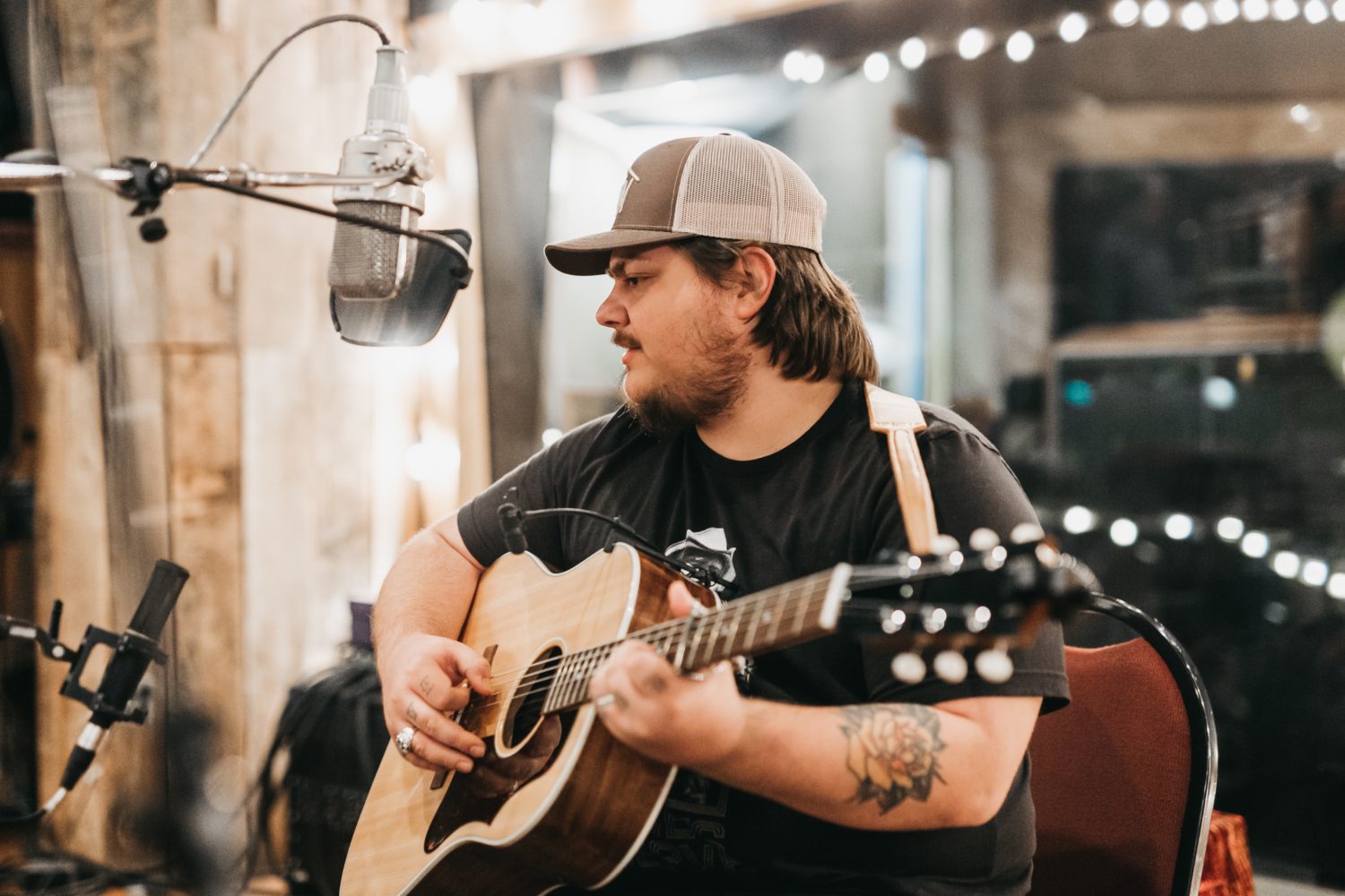 Vincent Neil Emerson Releases Rodney Crowell-Produced Debut - MusicRow.com