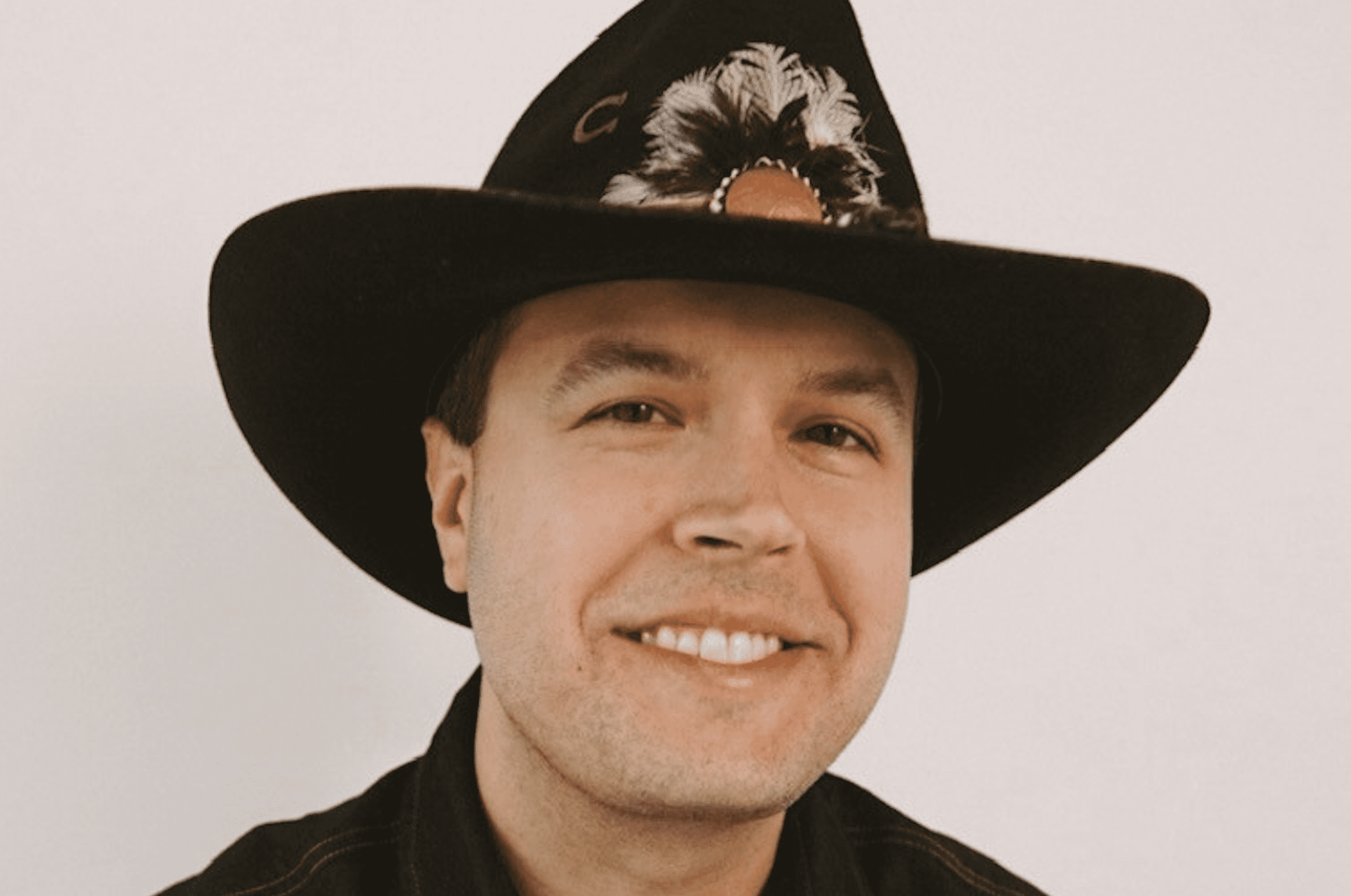 UMPG Nashville Signs Adam James To Worldwide Publishing Agreement ...