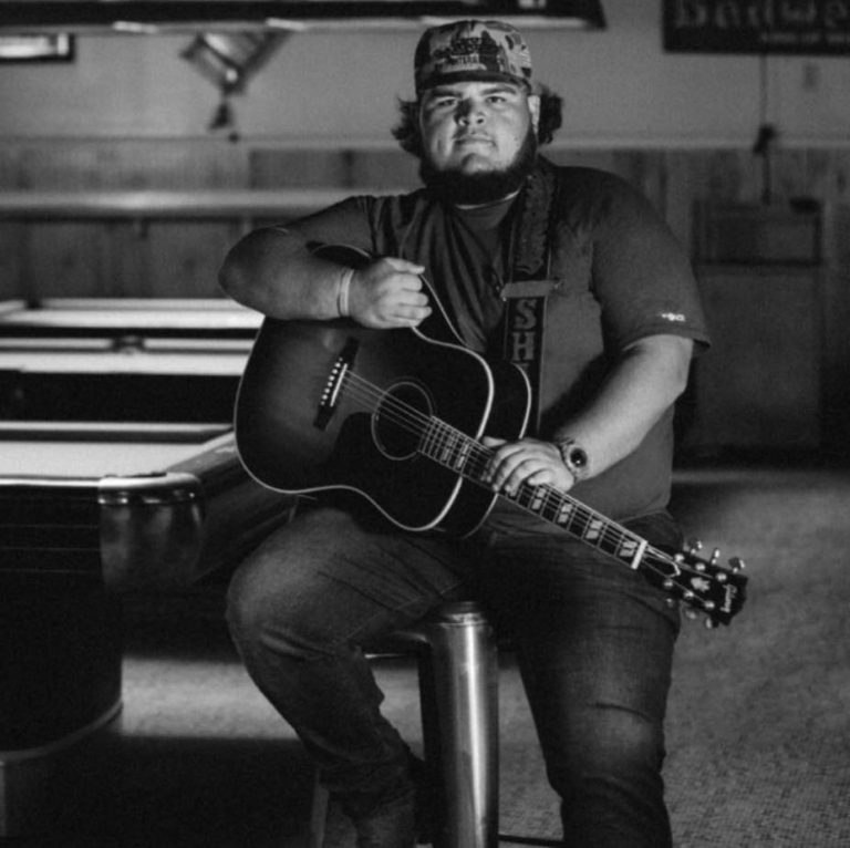 Anthem Entertainment, Chris Janson Sign The Davisson Brothers & Shane ...