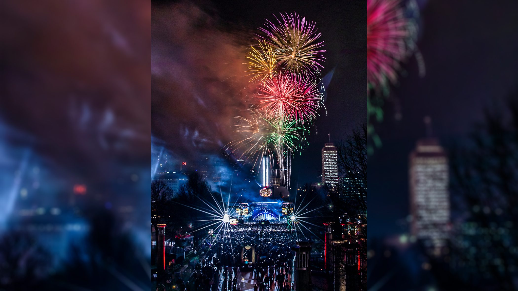 'Nashville's Big Bash' Draws Massive Downtown Crowd To Ring In 2022 ...