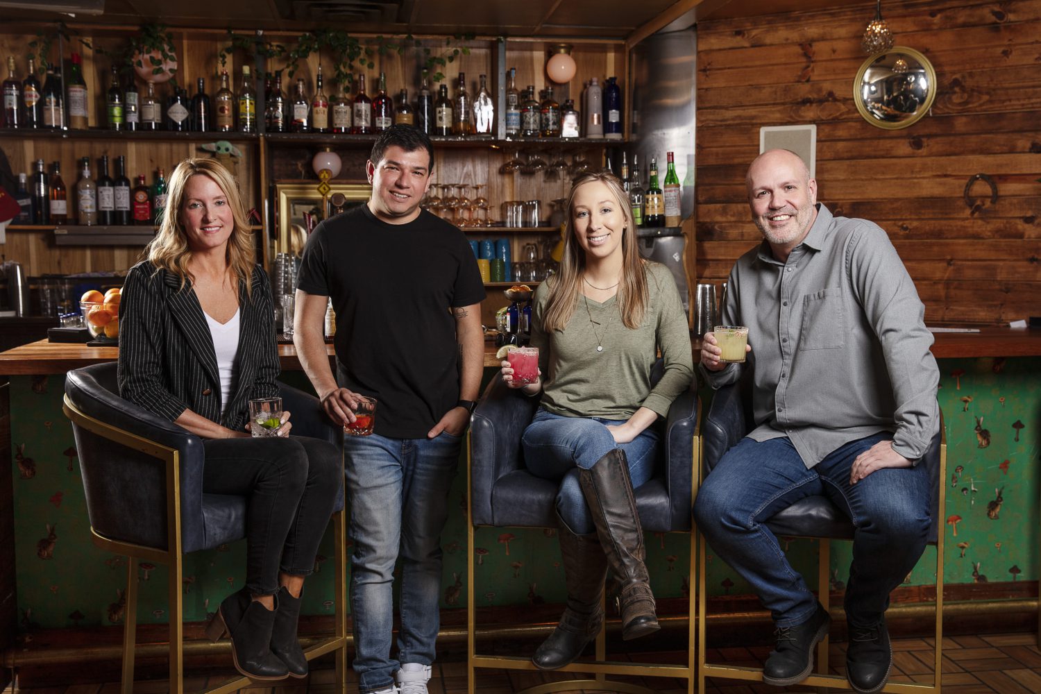 Jason Saenz Signs With Sheltered Music Publishing - MusicRow.com