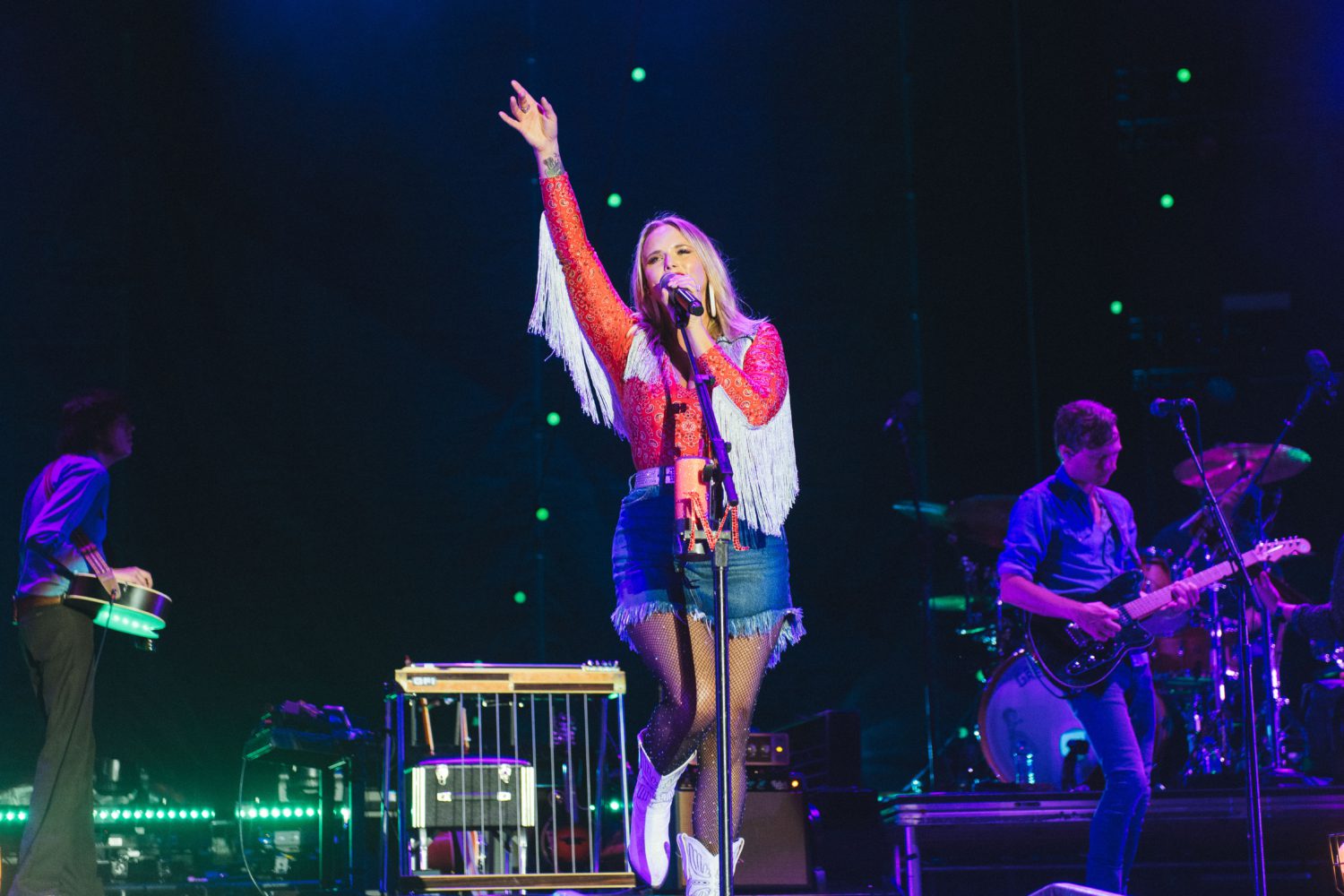 Miranda Lambert Moves Back Into Top 5 On Musicrow Songwriter Chart