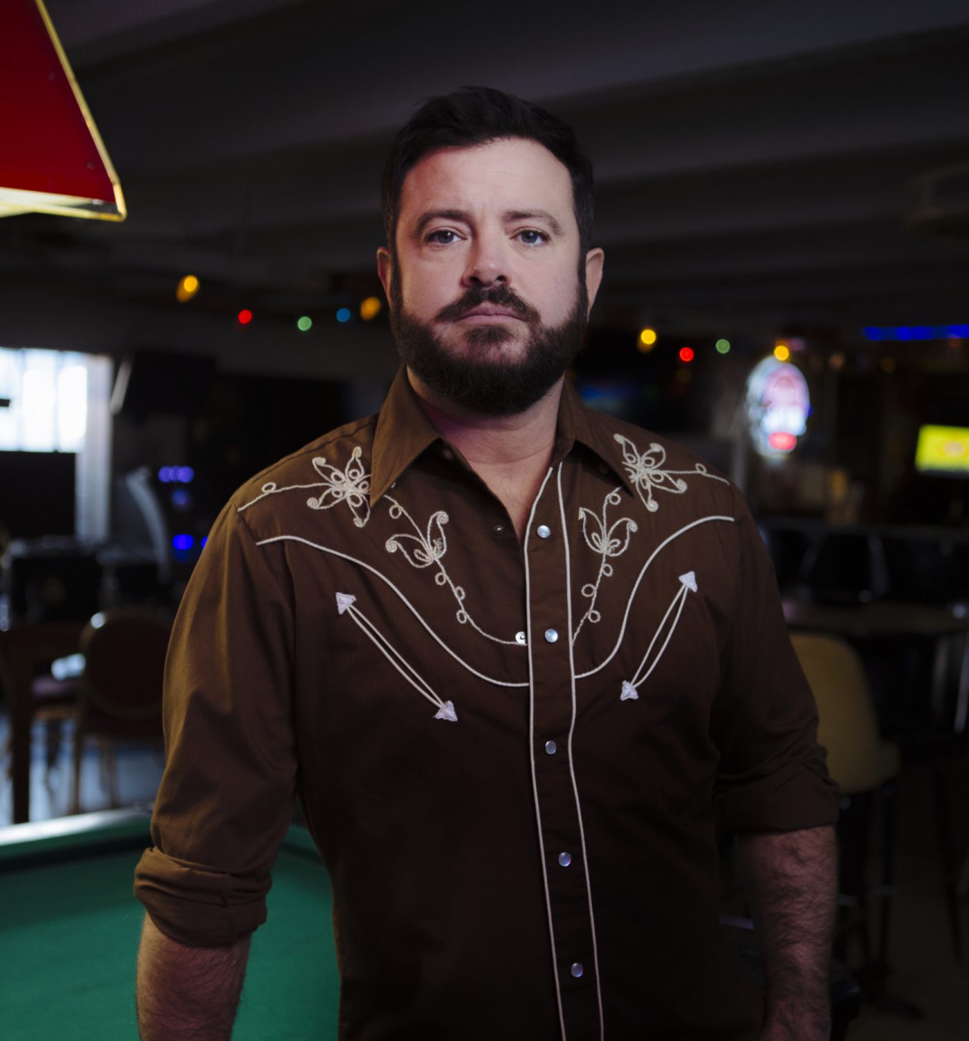 Wade Bowen Slates New Album 'Somewhere Between The Secret And The Truth ...