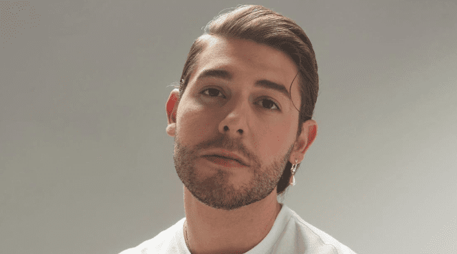 Sam Williams To Expand Debut Album With 'Glasshouse Children: Tilted ...