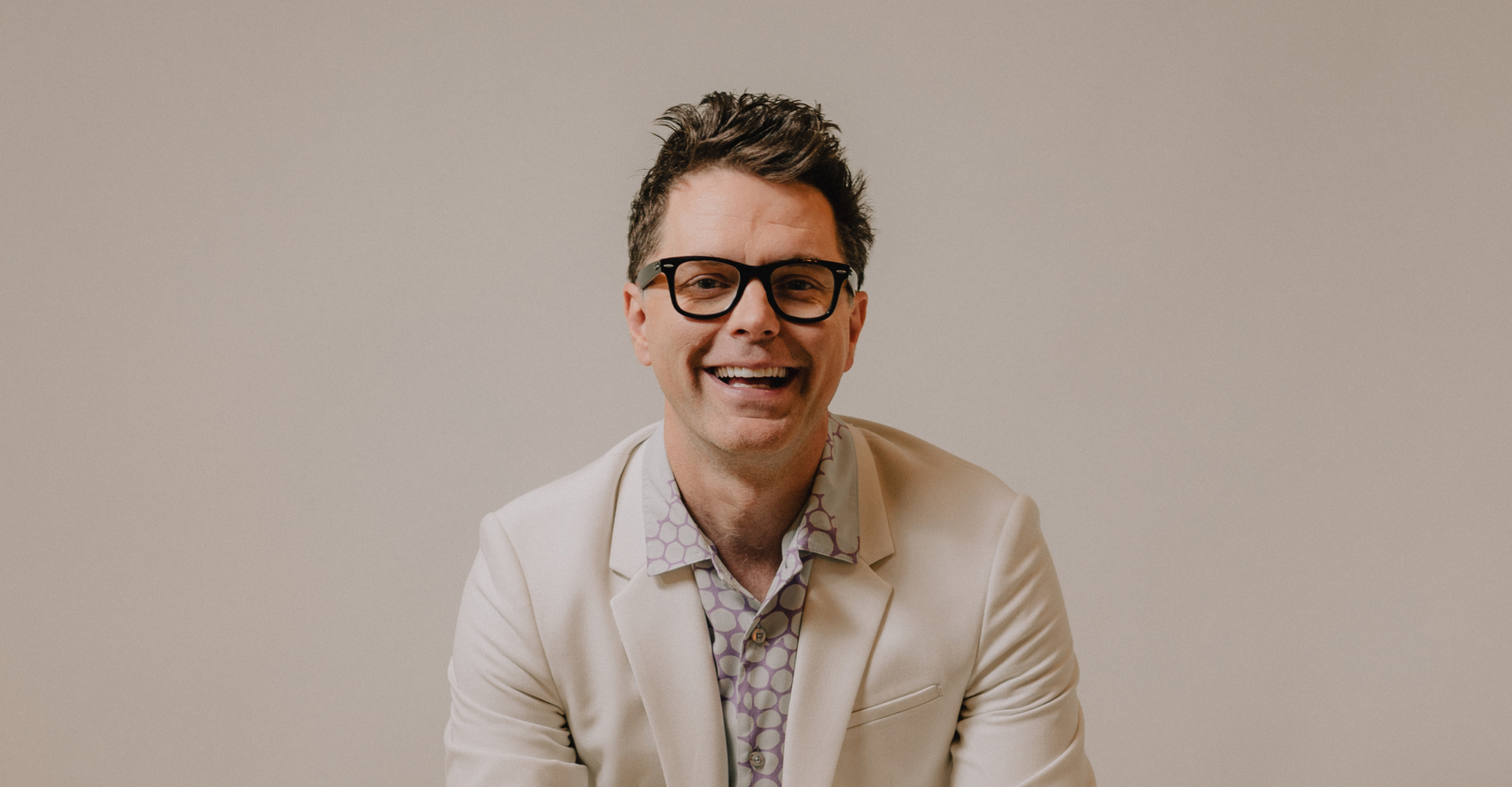 Bobby Bones Signs With UTA - MusicRow.com