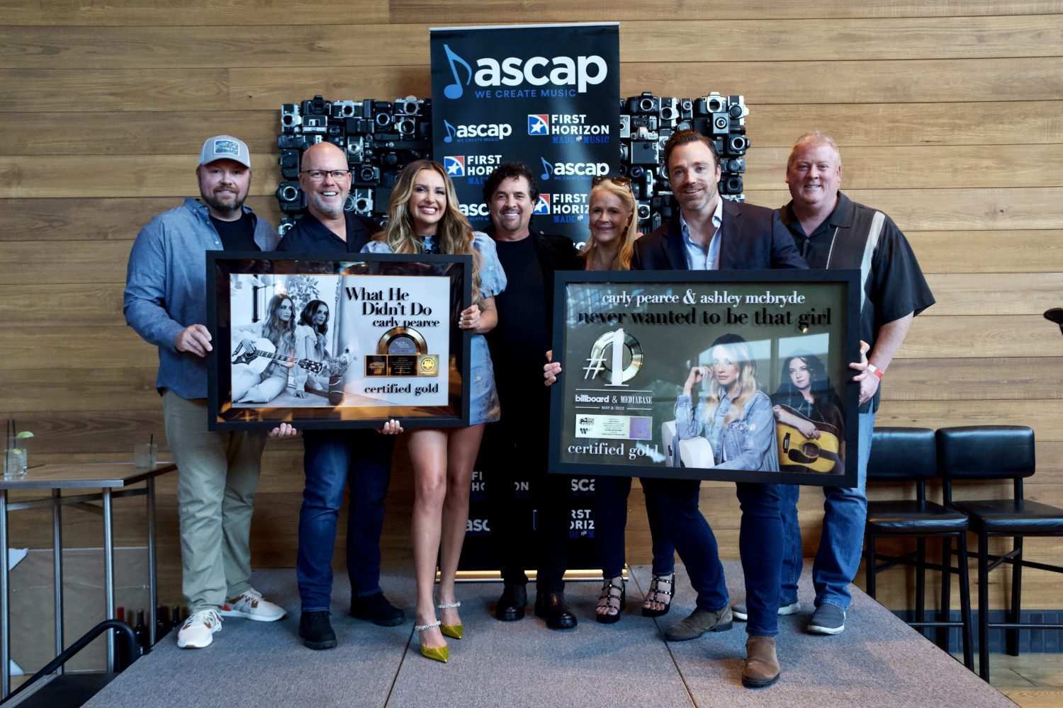 Carly Pearce Celebrates Third No. 1 'Never Wanted To Be That Girl ...