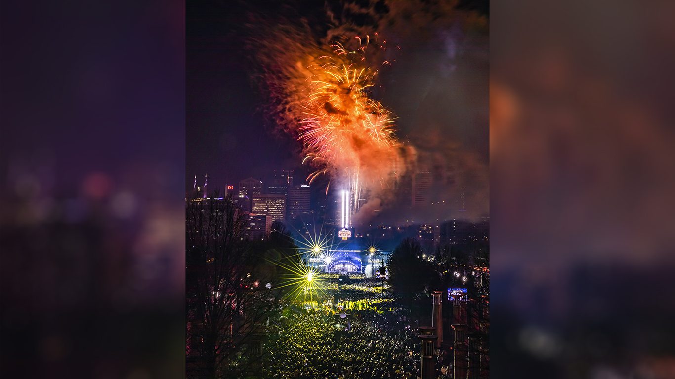 'Nashville's Big Bash' Rings In 2023 With Record Breaking Attendance ...
