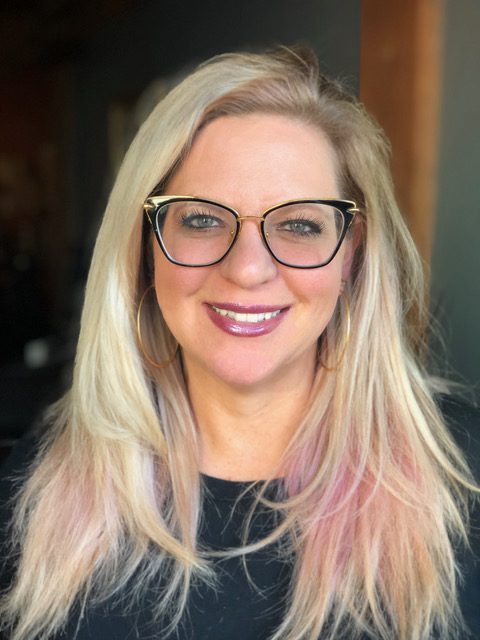 Allison Smith Upped To VP, Promotion At Big Machine/John Varvatos ...