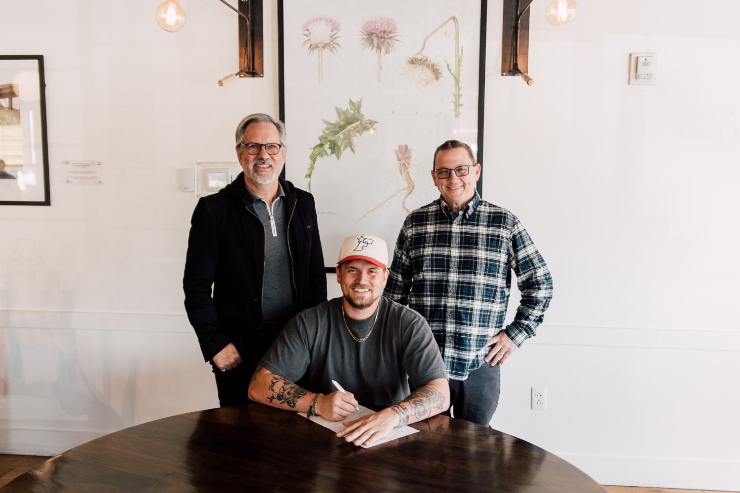 Levi Hummon Signs Management Deal With Jonas Group Entertainment ...