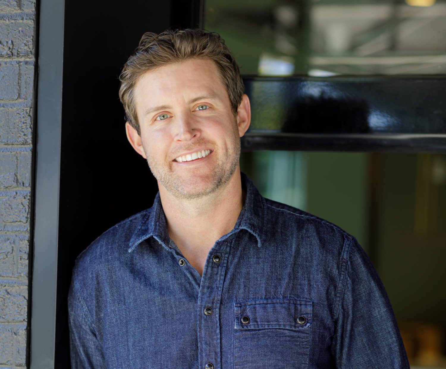 Ryan Beuschel Joins The Neal Agency - MusicRow.com