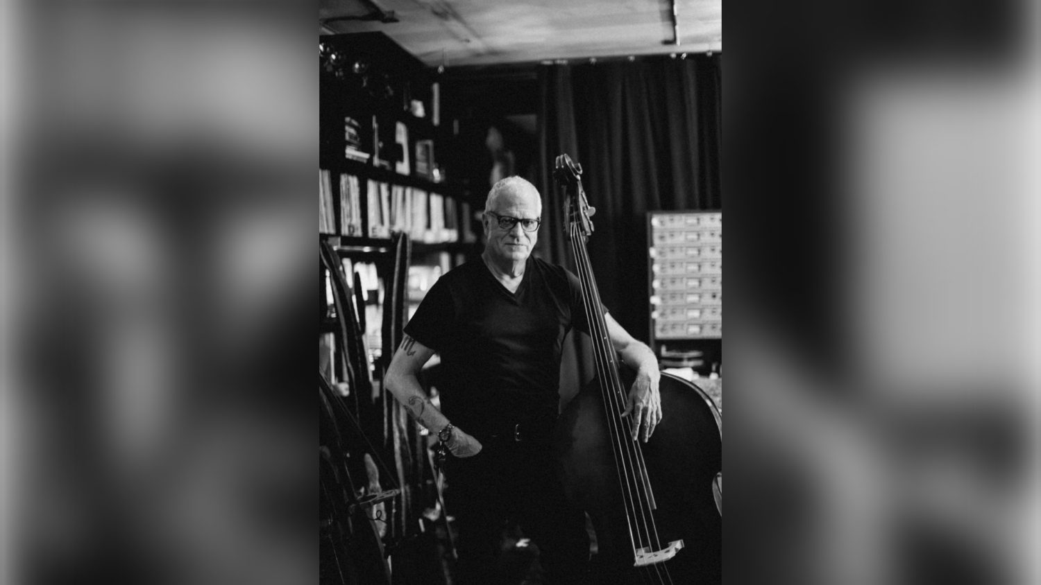 Widely Admired Bass Player Dave Roe Passes - MusicRow.com