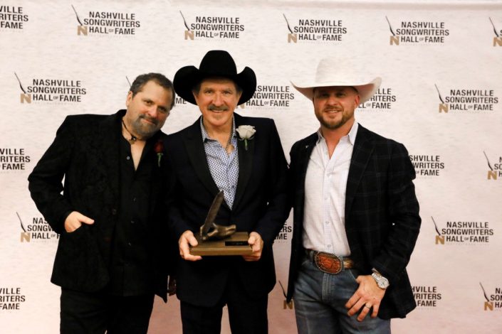 Nashville Songwriters Hall Of Fame Inducts Six During Special Night Of ...
