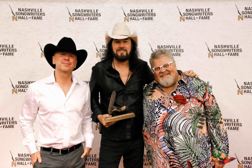 Nashville Songwriters Hall Of Fame Inducts Six During Special Night Of ...