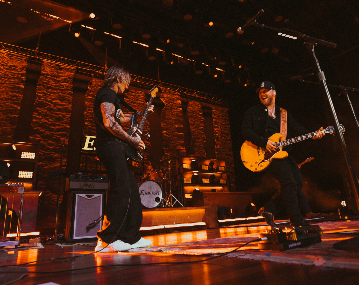 In Pictures: Ernest Sells Out Back-To-Back 'This Fire Tour' Stops At ...