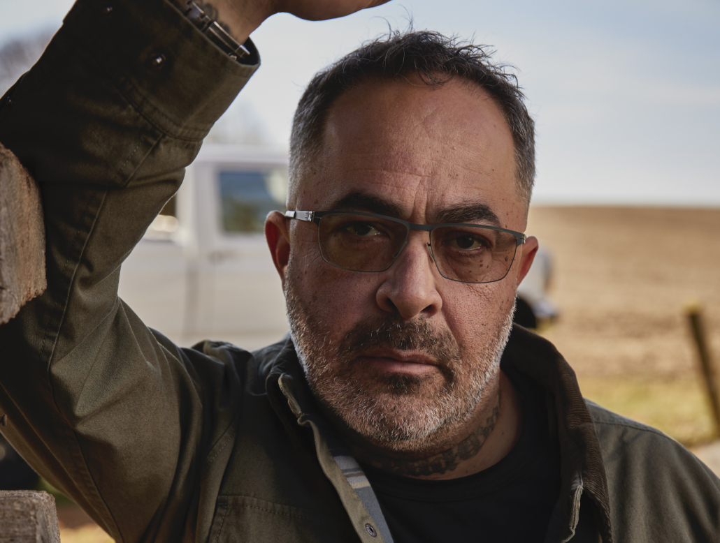 Aaron Lewis Readies New Album 'The Hill' - MusicRow.com