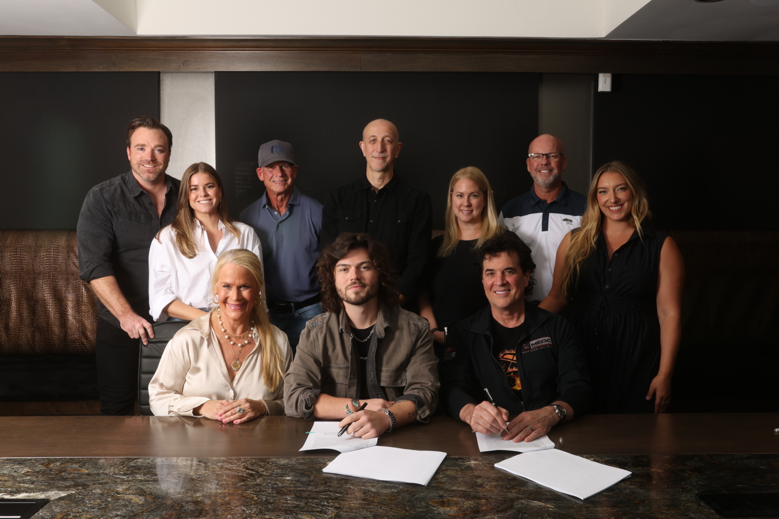 Chase McDaniel Signs With Big Machine Records - MusicRow.com