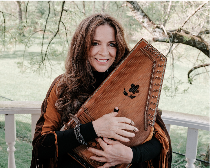 Carlene Carter To Headline 'Transatlantic Sessions Tour' - MusicRow.com