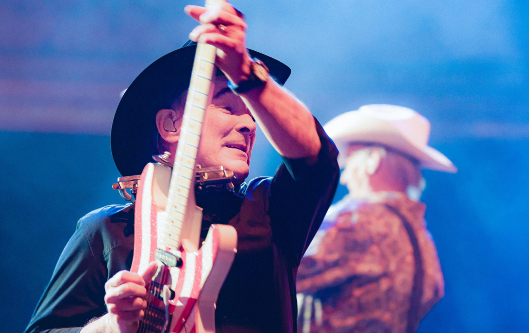 Clint Black Marks 35th Anniversary Of 'Killin' Time' With Three ...
