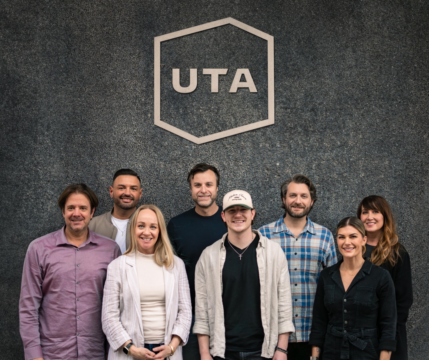 Ian Harrison Signs With UTA - MusicRow.com