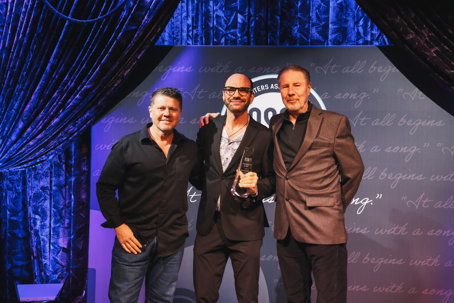 NSAI Celebrates 2023's Hit Songwriters With Annual 'World's Largest No ...