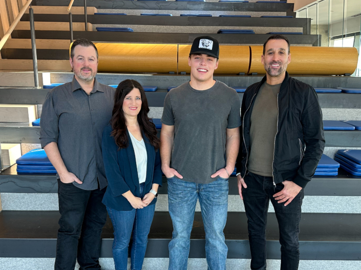 Carson Wallace Inks With WME - MusicRow.com