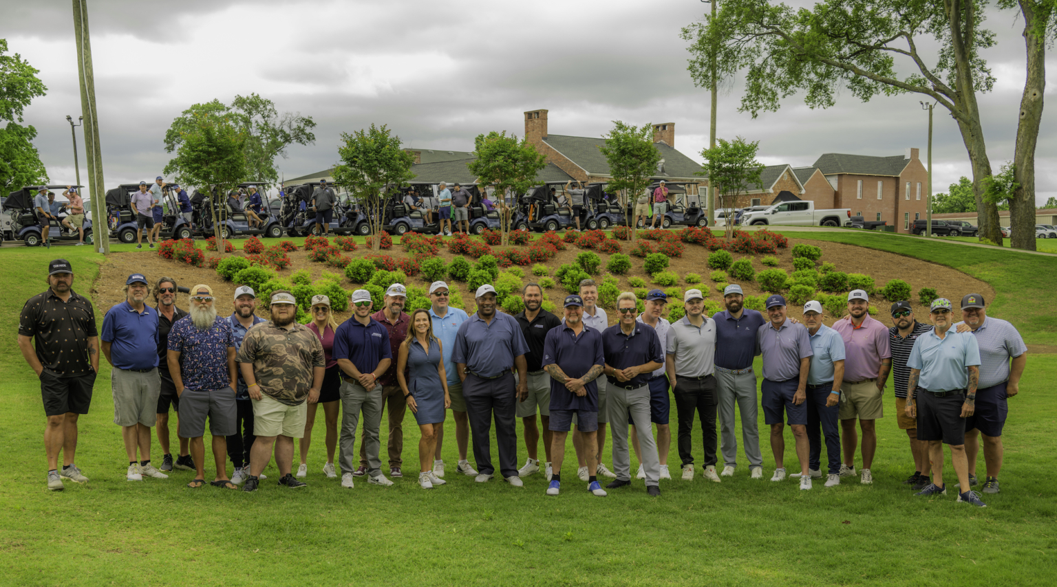 Tracy Lawrence's Fourth Annual Celebrity Golf Tournament Raises $250K ...
