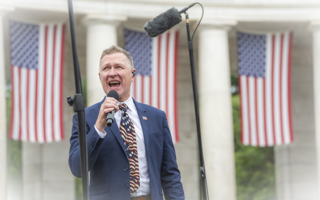 Industry Ink: Craig Morgan, Christine Manika, Julia Cole, Hendrix ...